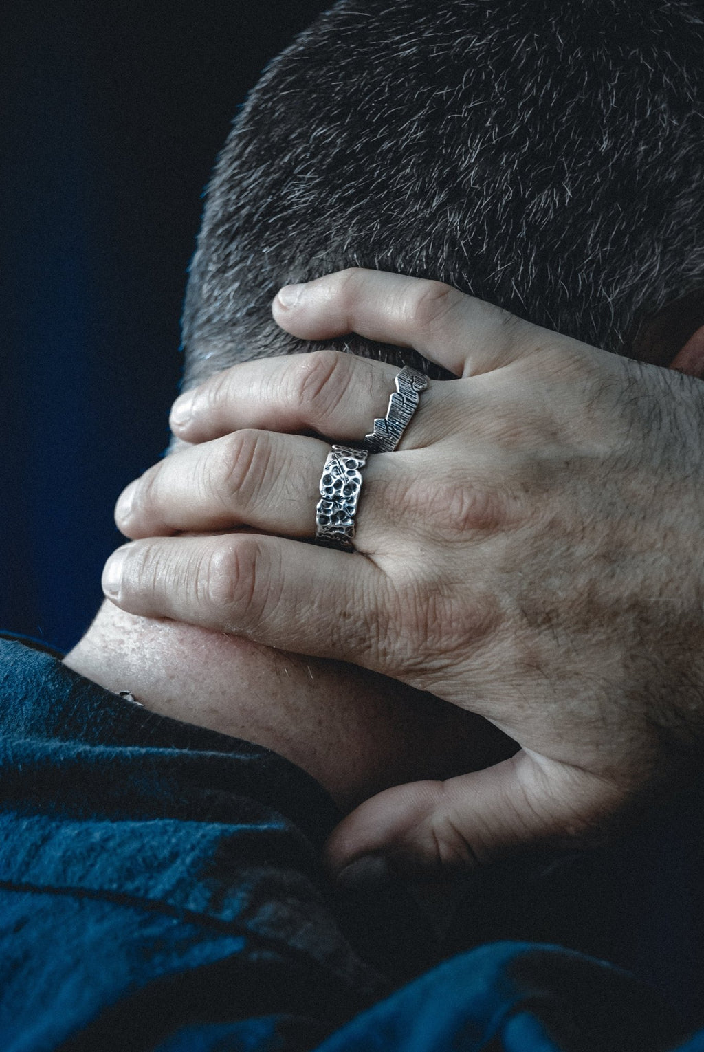 Rustic Wood Texture Ring Aged Silver – La Orfebre Errante